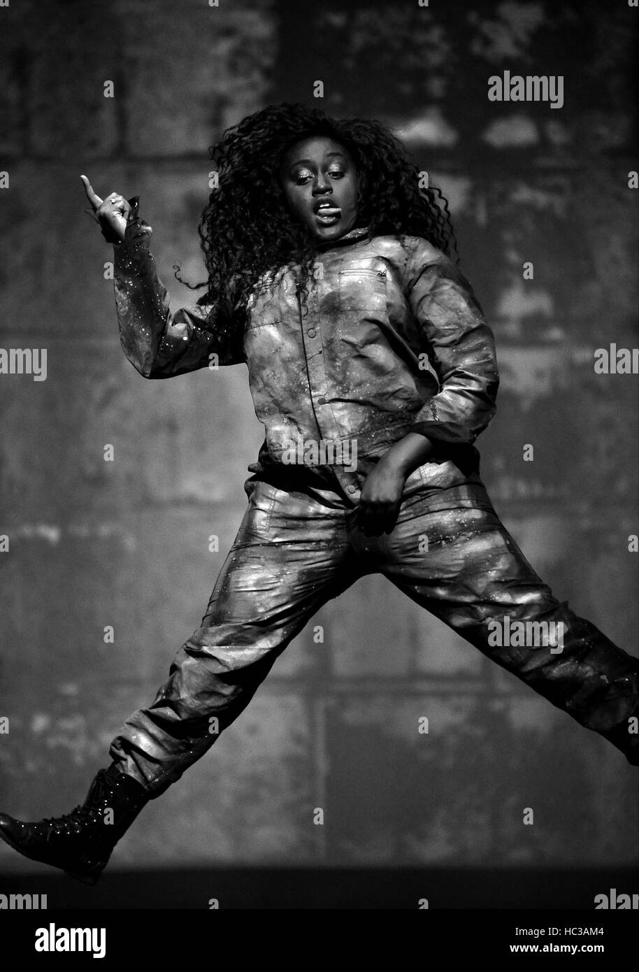 'Bring It! Live' tour featuring Miss D and her Dancing Dolls at James L ...