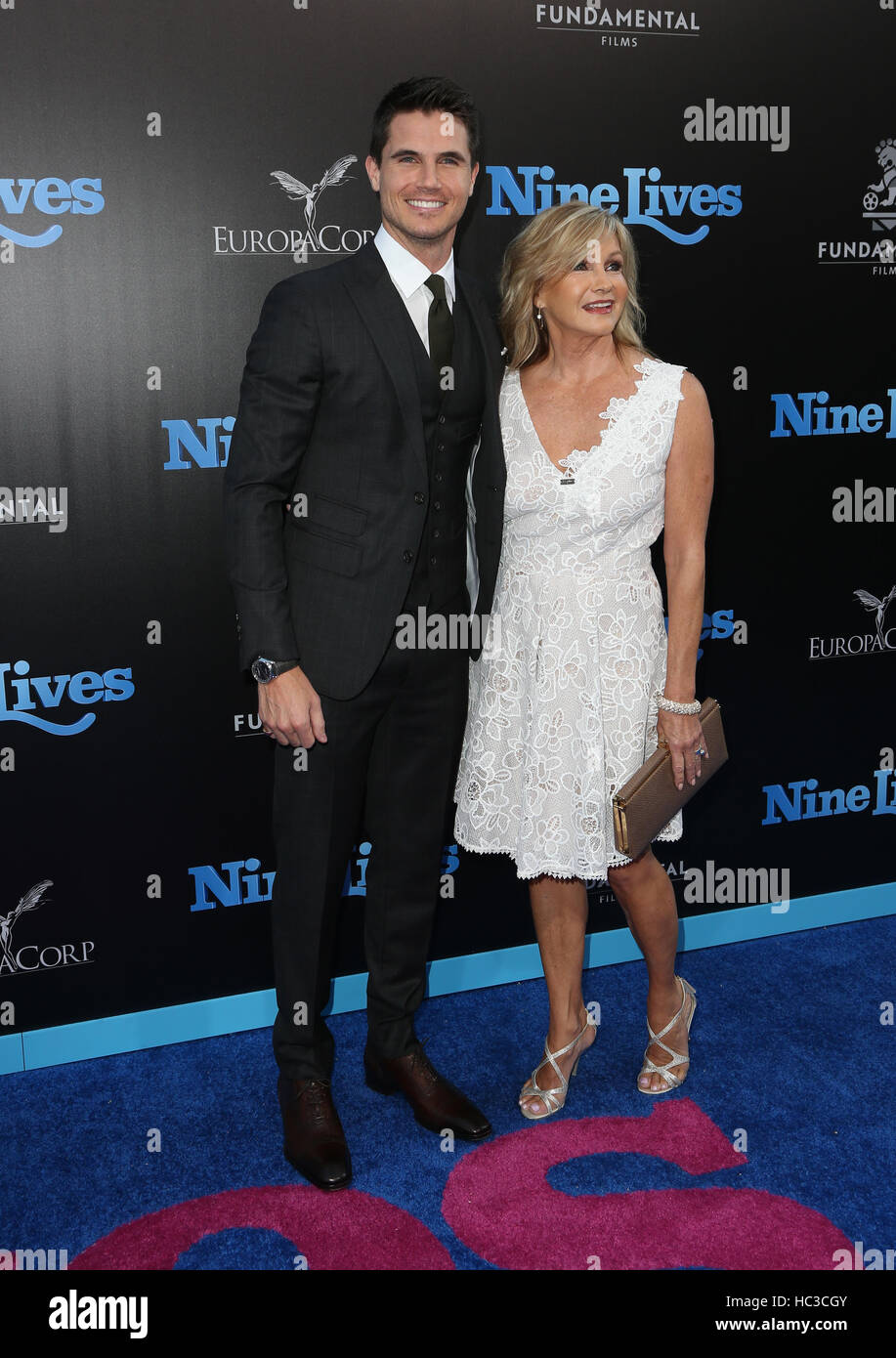 Premiere Of EuropaCorp's "Nine Lives" Featuring: Robbie Amell, Jennifer ...