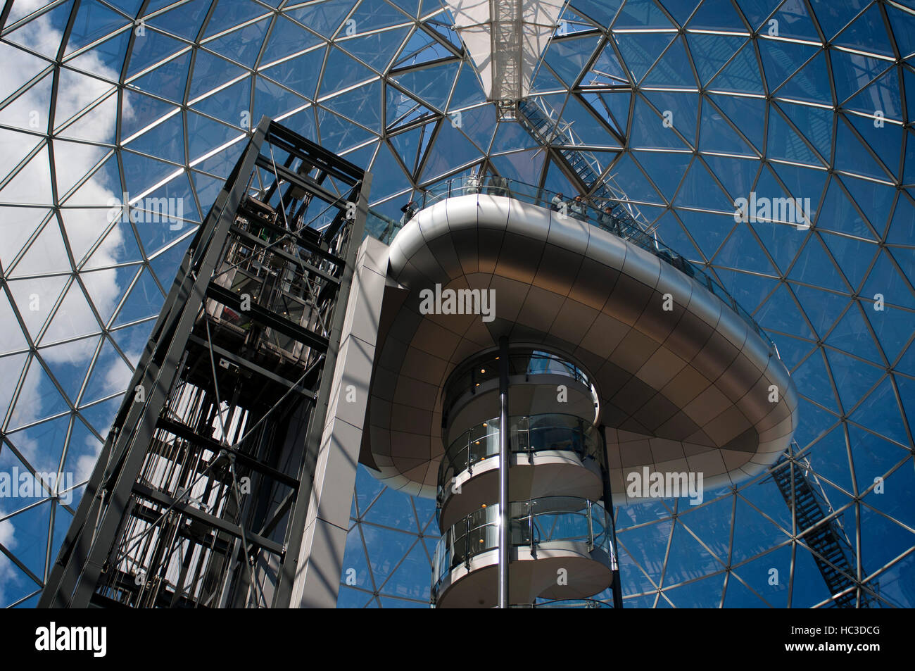 Victoria square shopping centre hi-res stock photography and images - Alamy