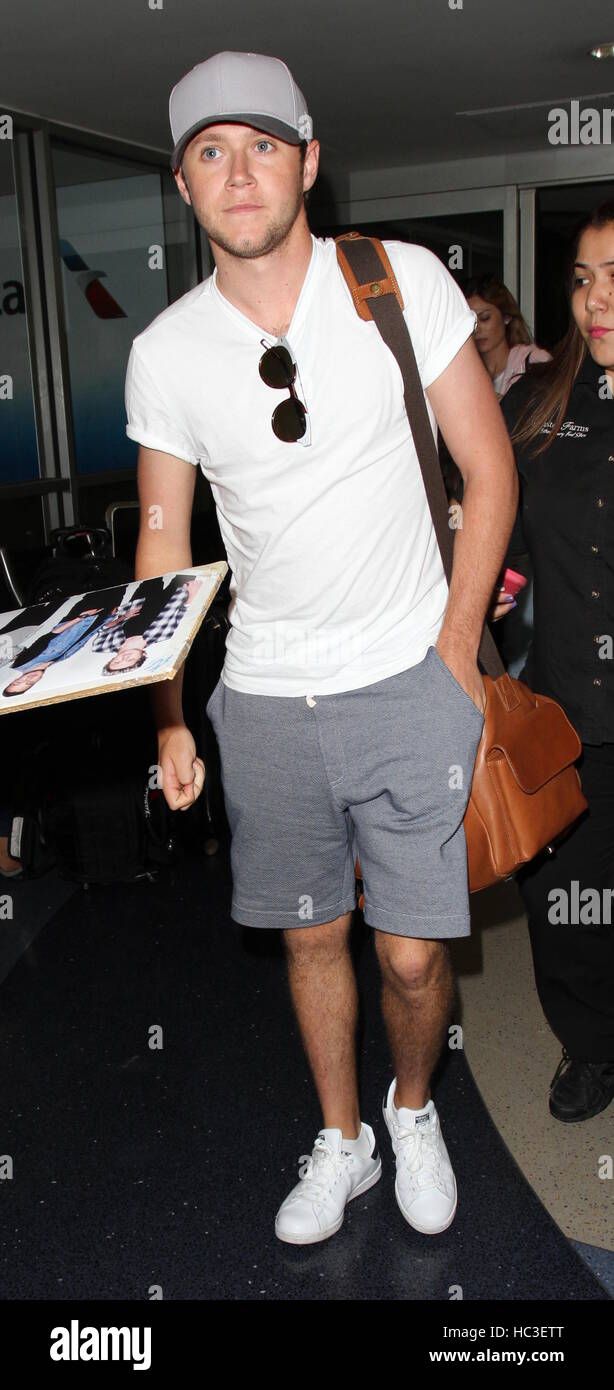 One Direction member Niall Horan arrives at Los Angeles International ...