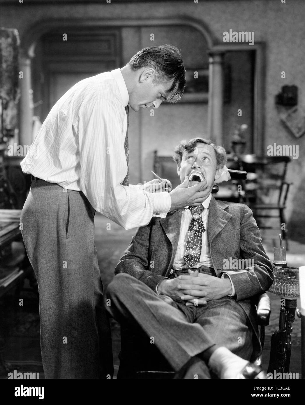 ONE SUNDAY AFTERNOON, from left: Gary Cooper, Roscoe Karns, 1933 Stock Photo - Alamy