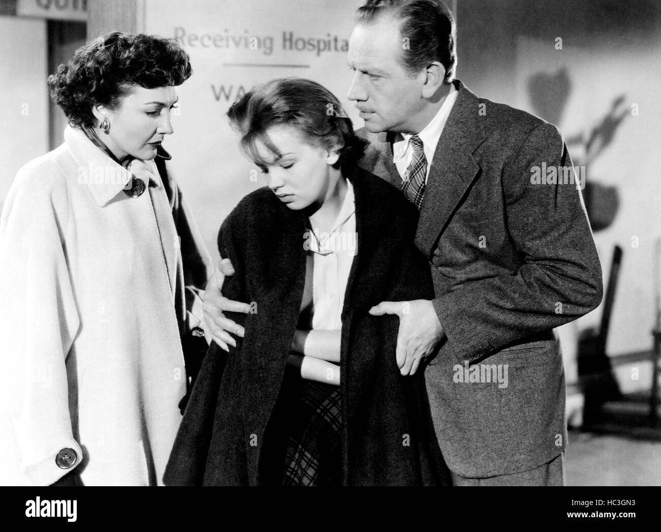 ON THE LOOSE, (aka THE RESTLESS AGE), from left, Lynn Bari, Joan Evans ...