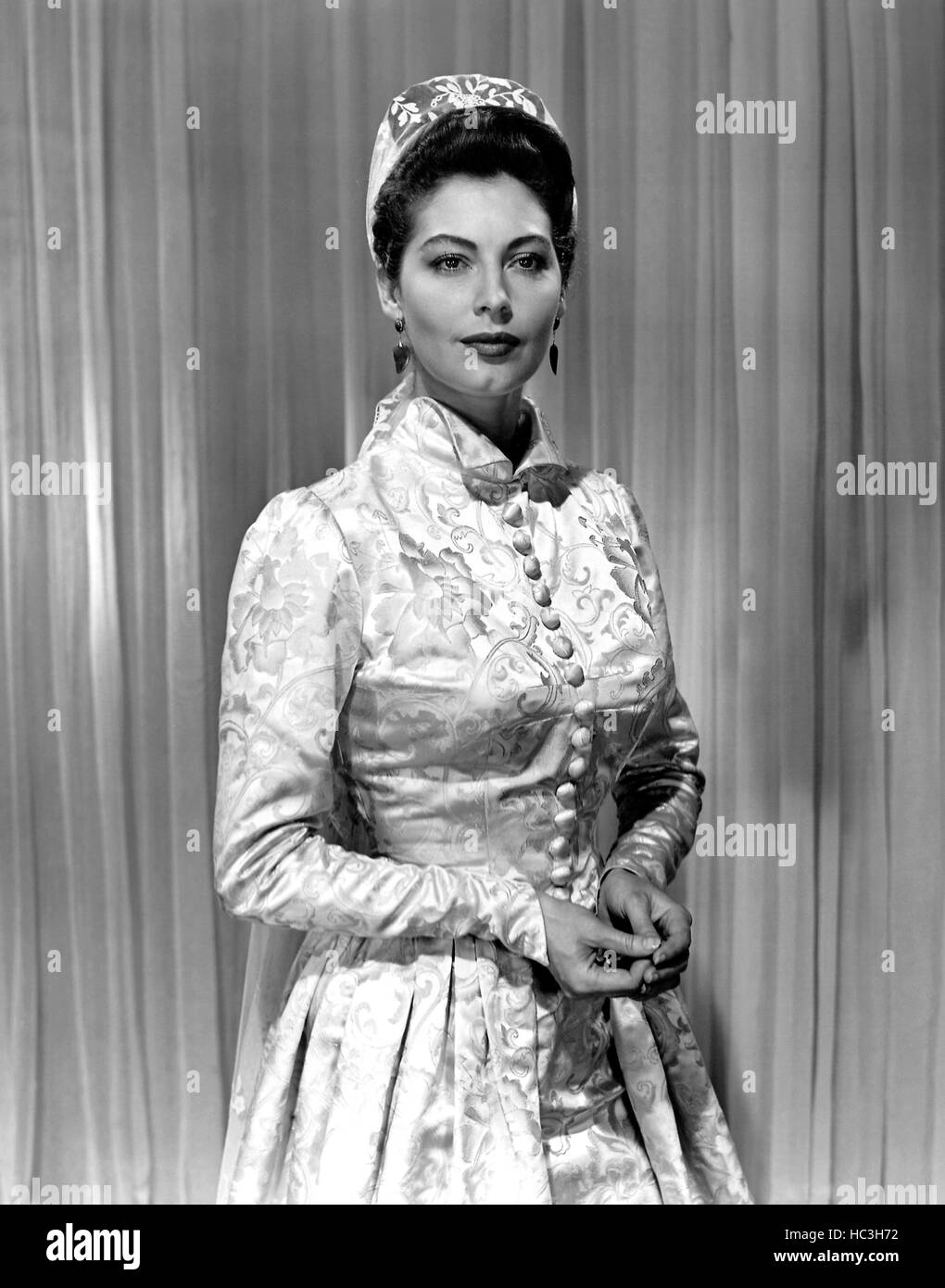 PANDORA AND THE FLYING DUTCHMAN, Ava Gardner, 1951 Stock Photo - Alamy