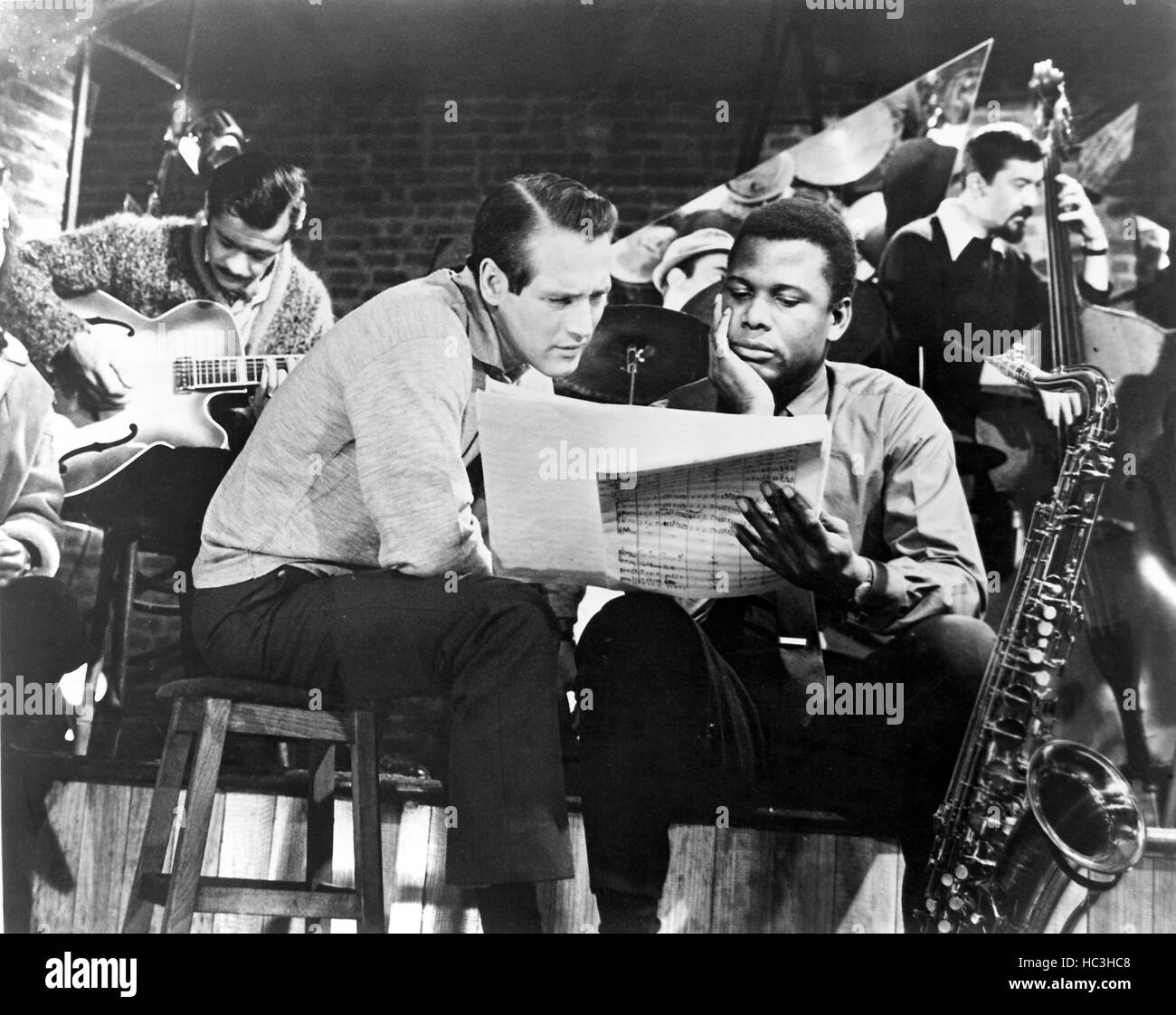PARIS BLUES, Paul Newman, Sidney Poitier, 1961 Stock Photo - Alamy