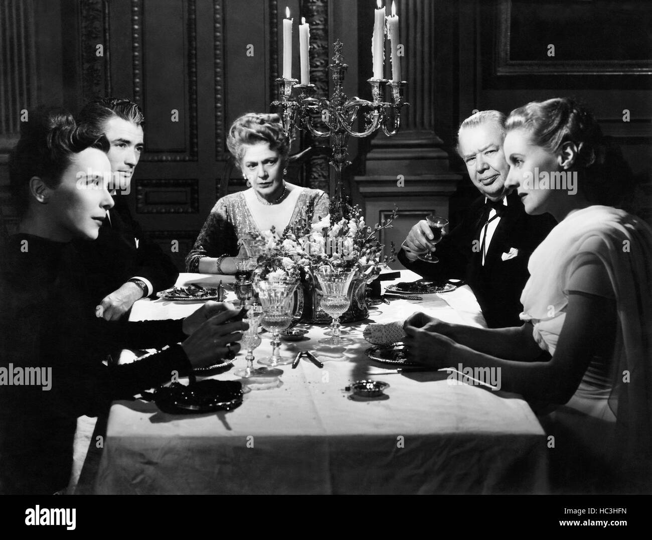 THE PARADINE CASE, from left: Joan Tetzel, Gregory Peck, Ethel ...