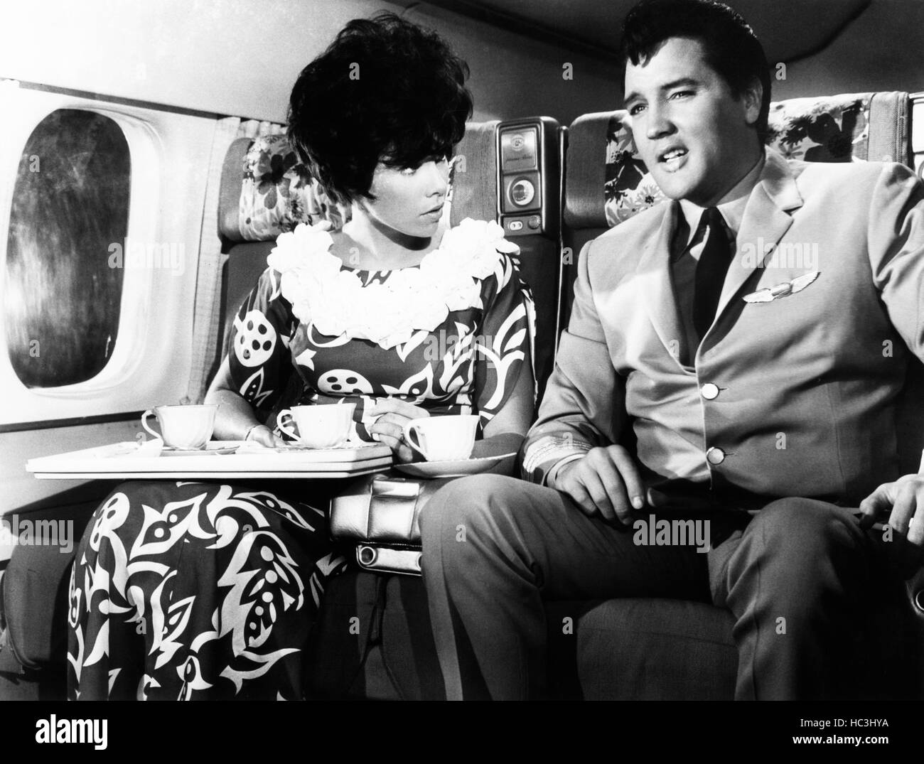 PARADISE HAWAIIAN STYLE, from left, Edy Williams, Elvis Presley, 1966 ...