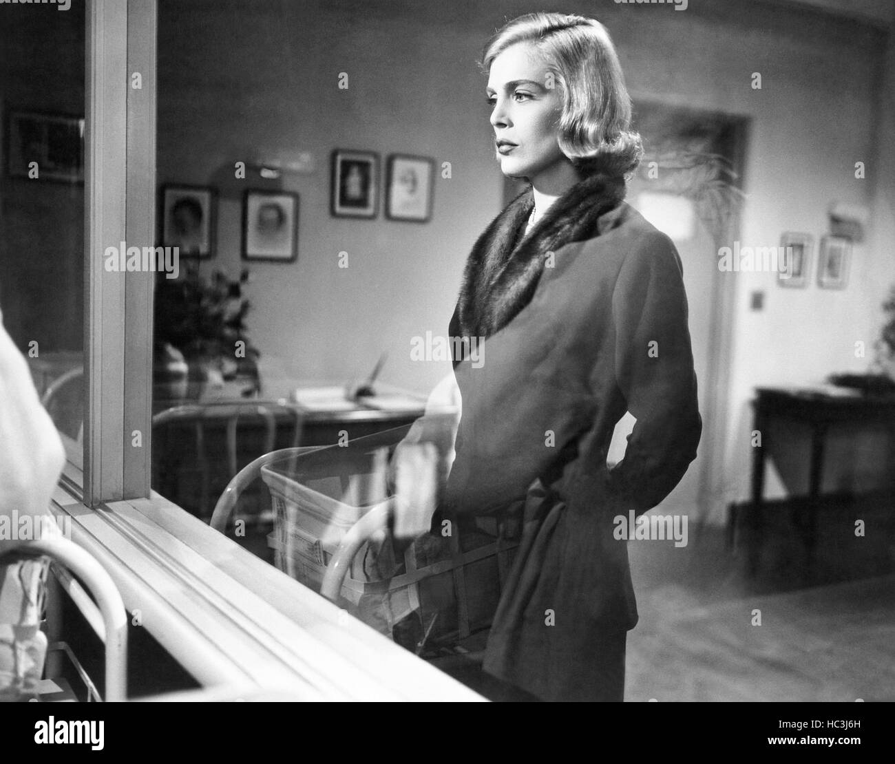 PAID IN FULL, Lizabeth Scott, 1950 Stock Photo - Alamy