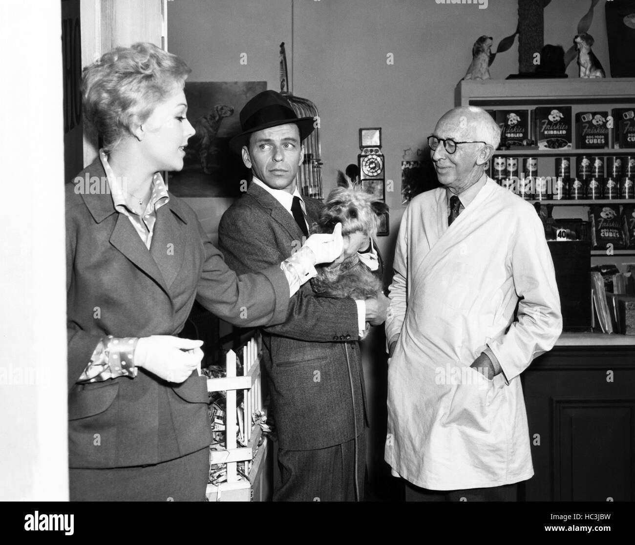 PAL JOEY, from left, Kim Novak, Frank Sinatra, Everett Glass, 1957 ...