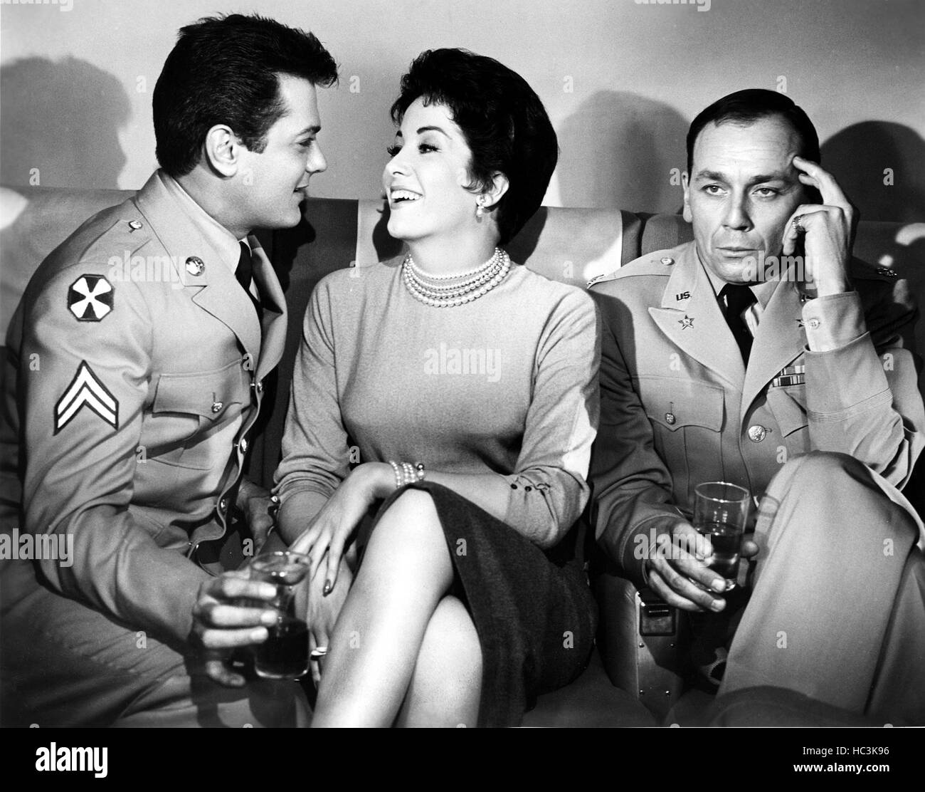 THE PERFECT FURLOUGH, Tony Curtis, Linda Cristal, King Donovan, 1959 ...