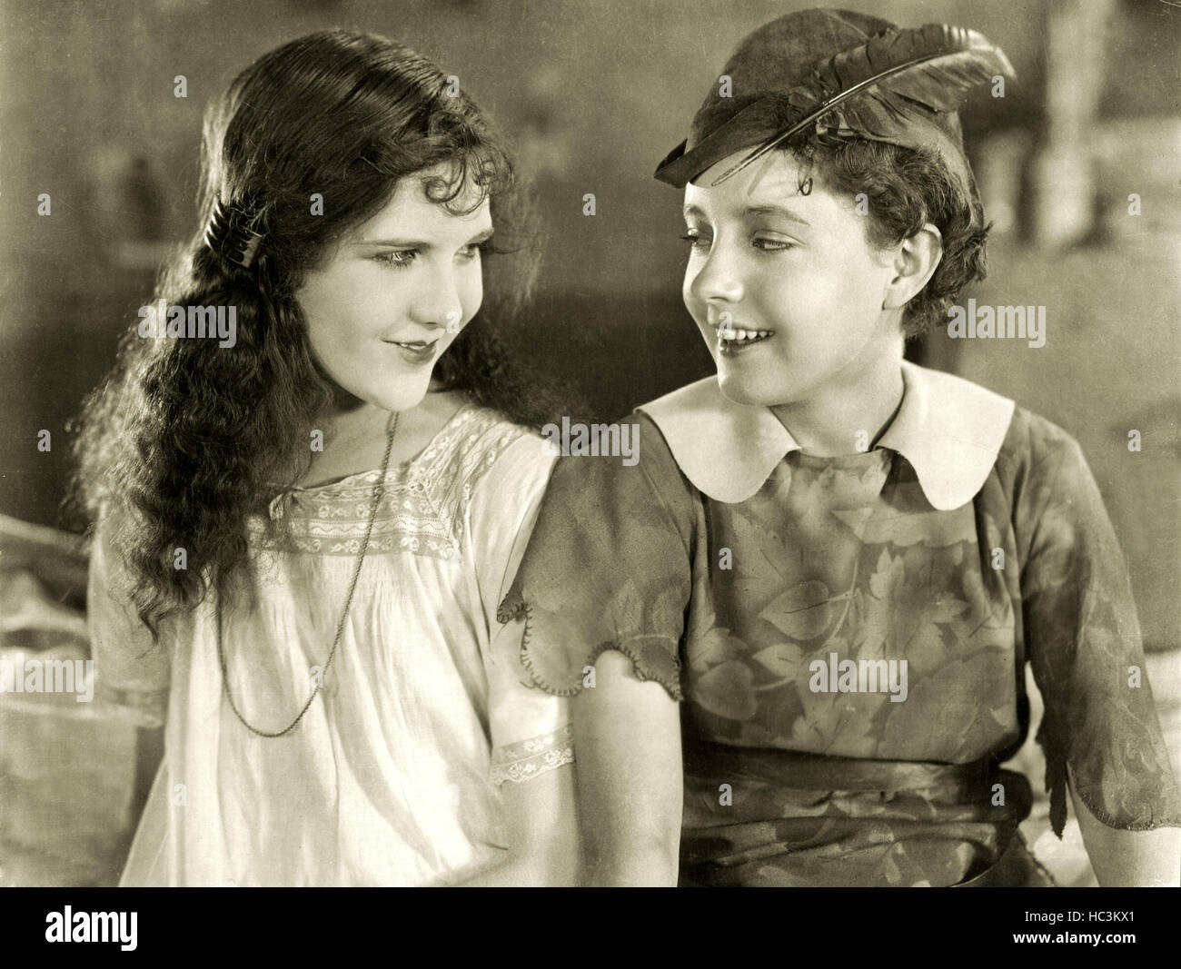 PETER PAN, Mary Brian, Betty Bronson, 1924 Stock Photo - Alamy