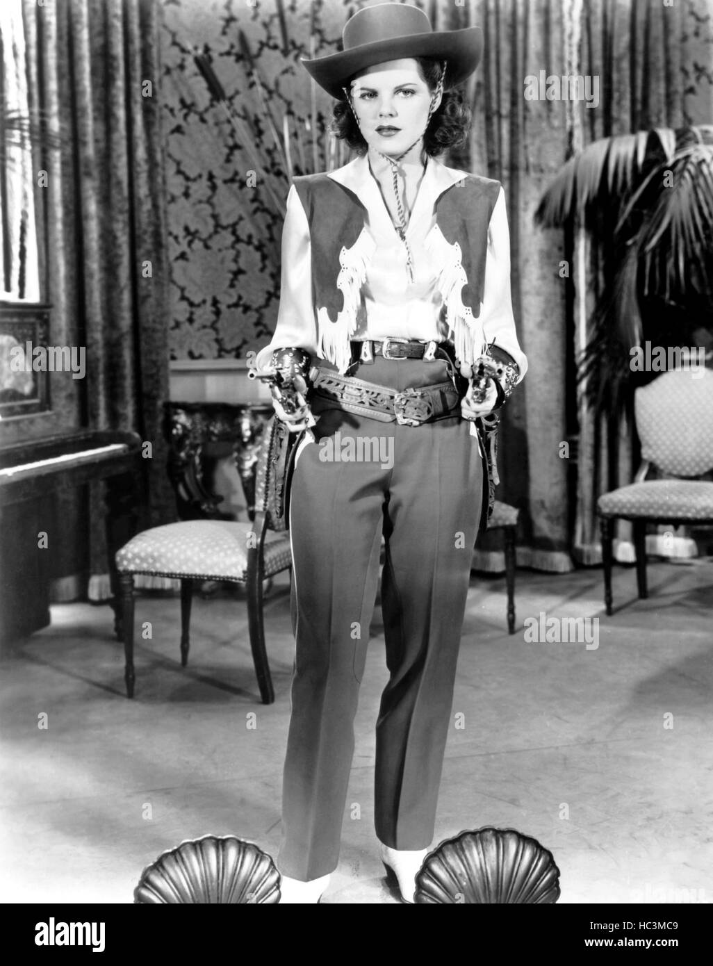 PISTOL PACKIN' MAMA, Ruth Terry, 1943 Stock Photo - Alamy