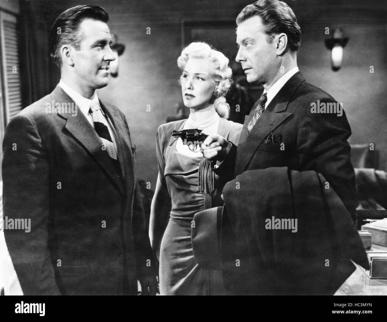 PIER 23, from left, Hugh Beaumont, Ann Savage, David Bruce, 1951 Stock Photo - Alamy