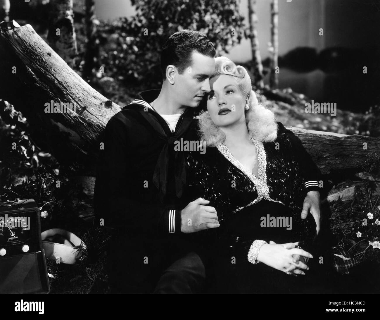 PIN UP GIRL, from left, John Harvey, Betty Grable, 1944, TM and ...