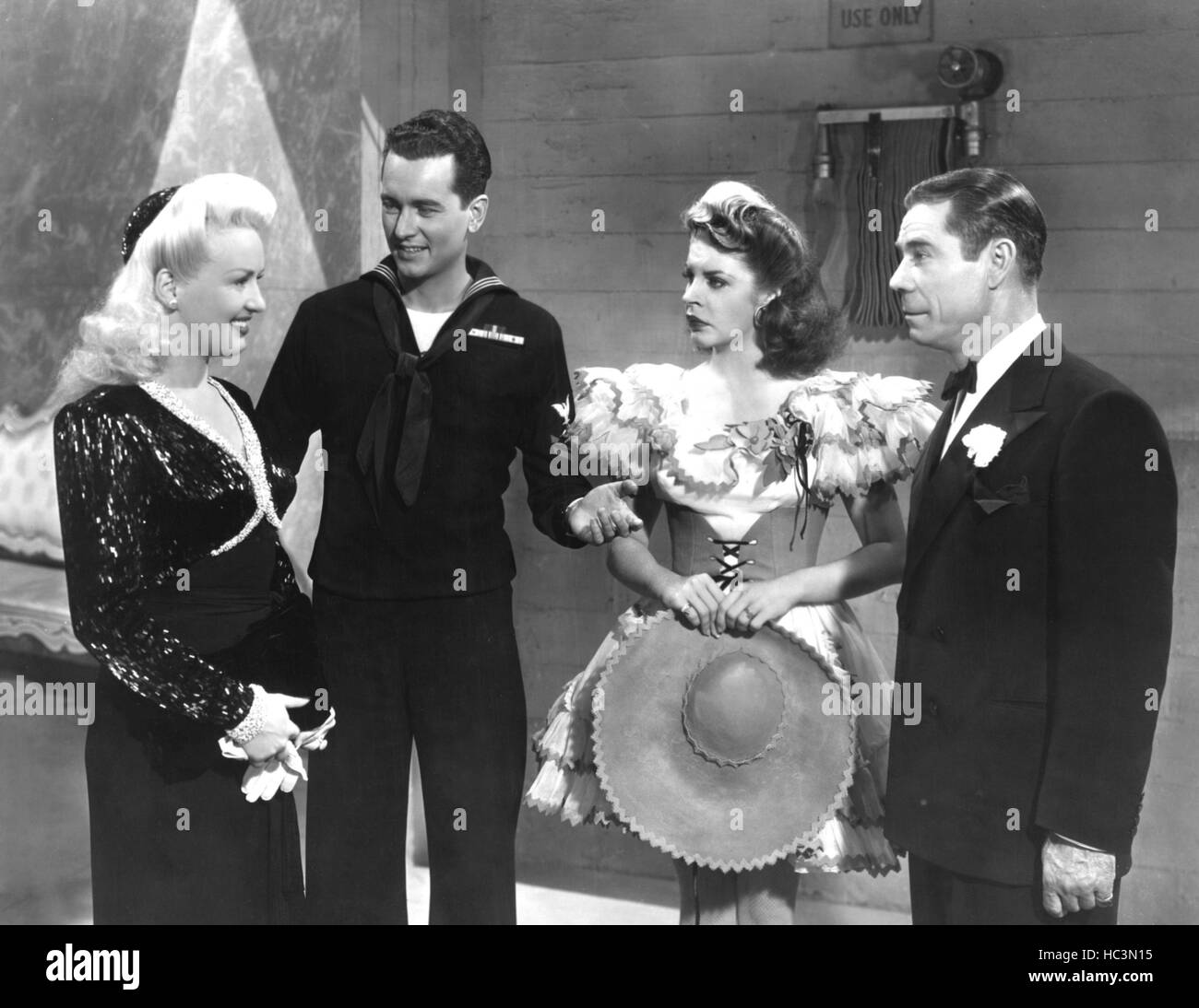 PIN-UP GIRL, Betty Grable, John Harvey, Martha Raye, Joe E. Brown, 1944 ...