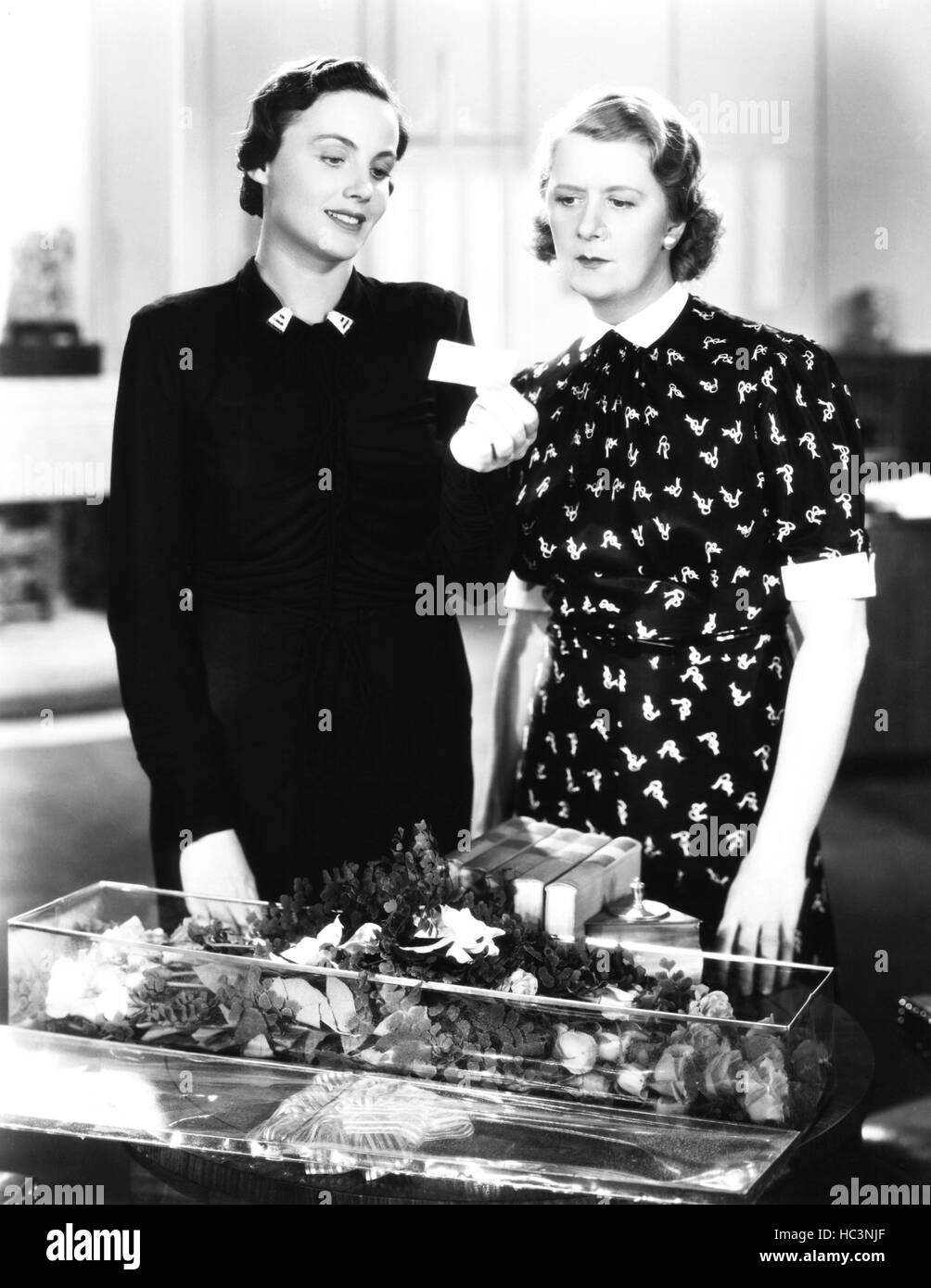 PORTIA ON TRIAL, from left: Frieda Inescort, Ruth Donnelly, 1937 Stock ...