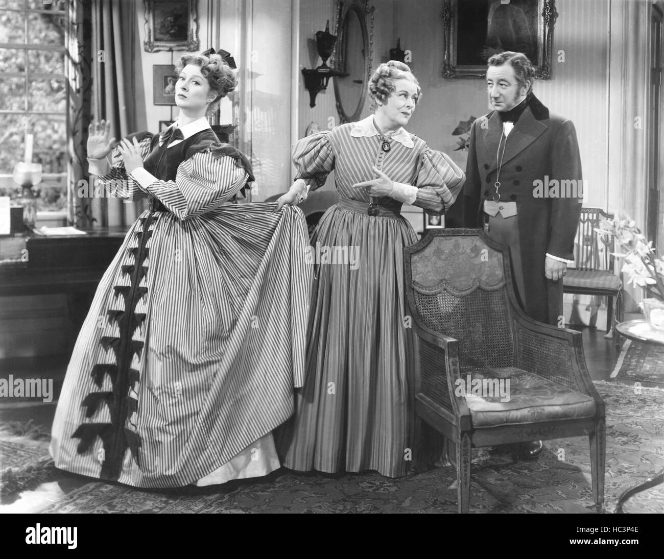 PRIDE AND PREJUDICE, from left: Greer Garson, Mary Boland, Melville ...