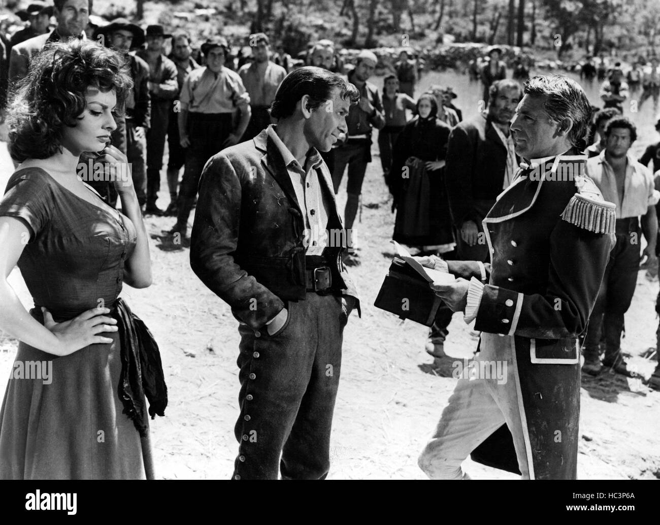 THE PRIDE AND THE PASSION, Sophia Loren, Frank Sinatra, Cary Grant ...