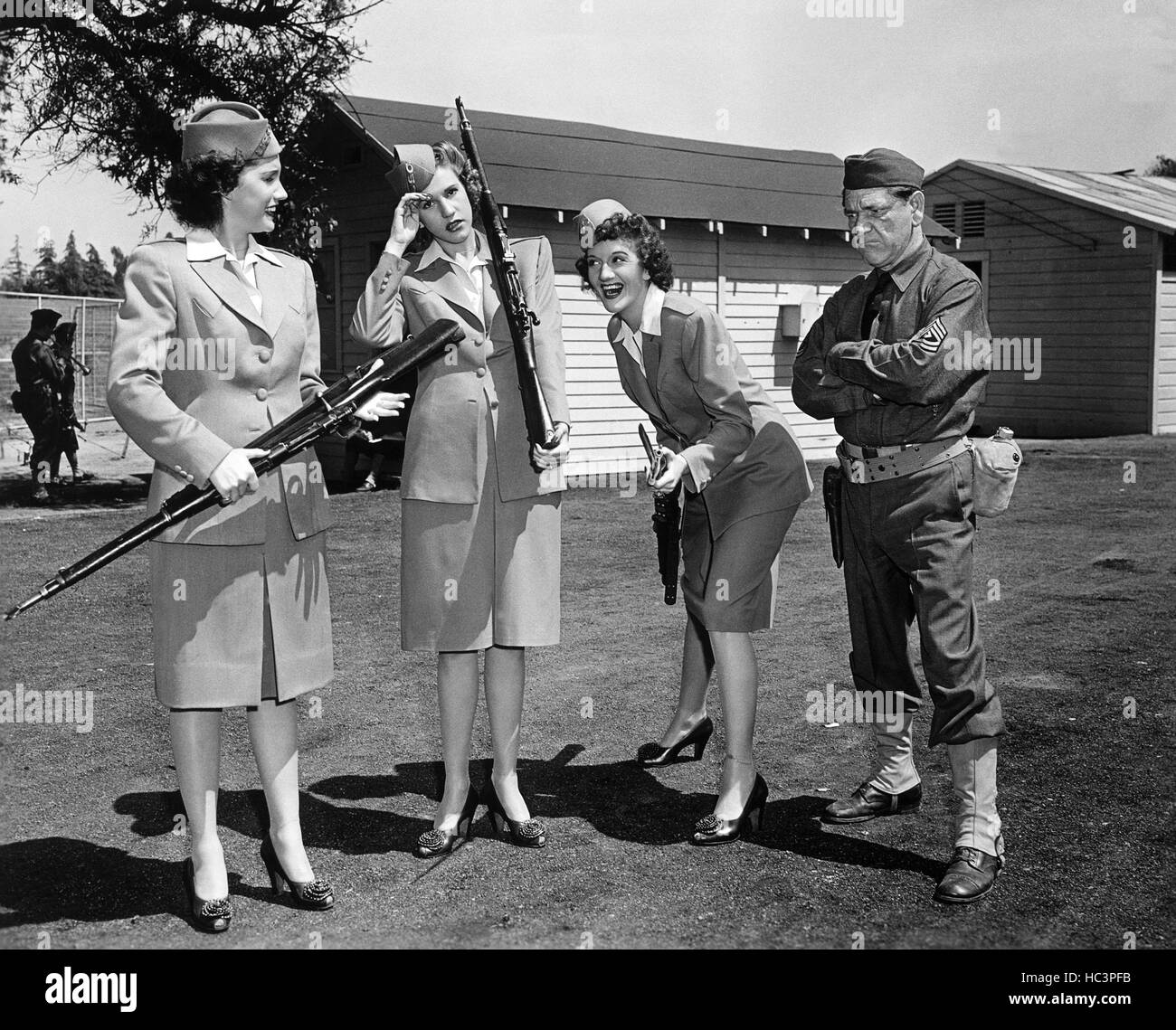 Andrews sisters hi-res stock photography and images - Alamy