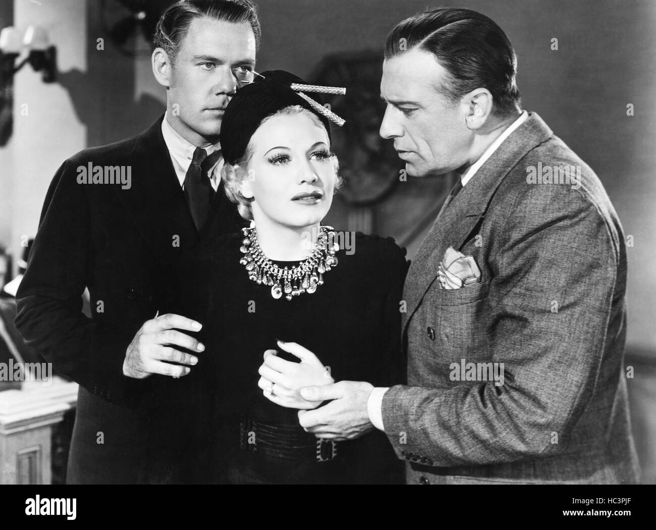 PRIVATE DETECTIVE, from left: John Ridgely, Gloria Dickson, Morgan ...