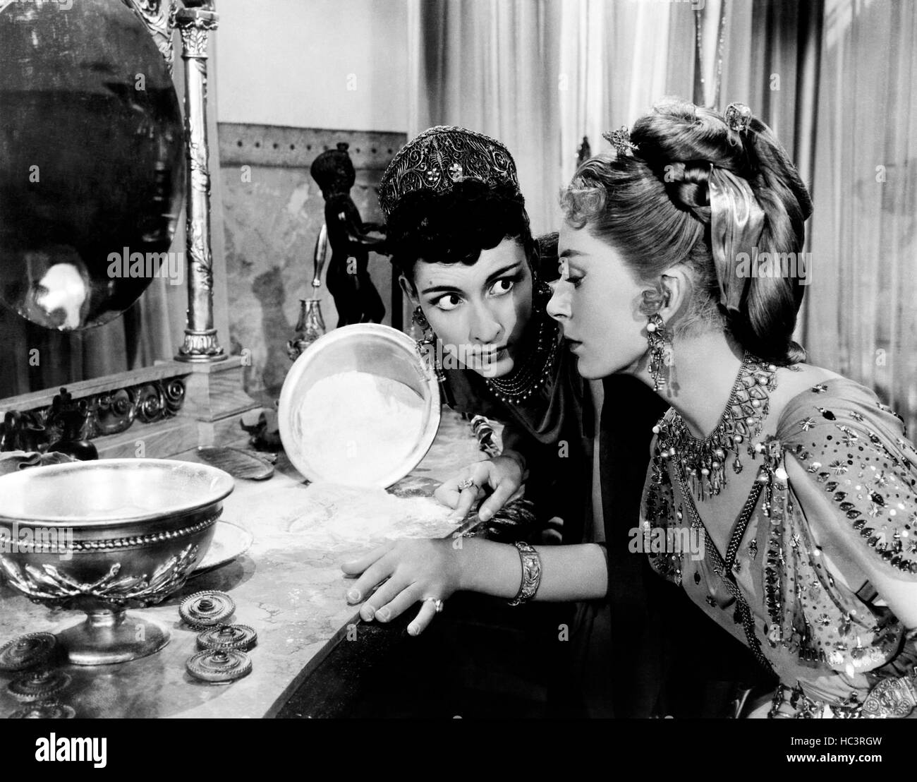 QUO VADIS, from left, Patricia Laffan, Deborah Kerr, 1951 Stock Photo ...