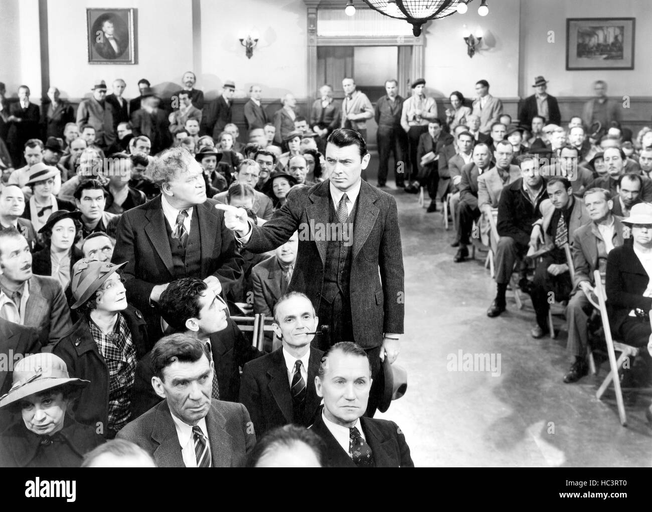 RACKET BUSTERS, George Brent (center), 1938 Stock Photo - Alamy