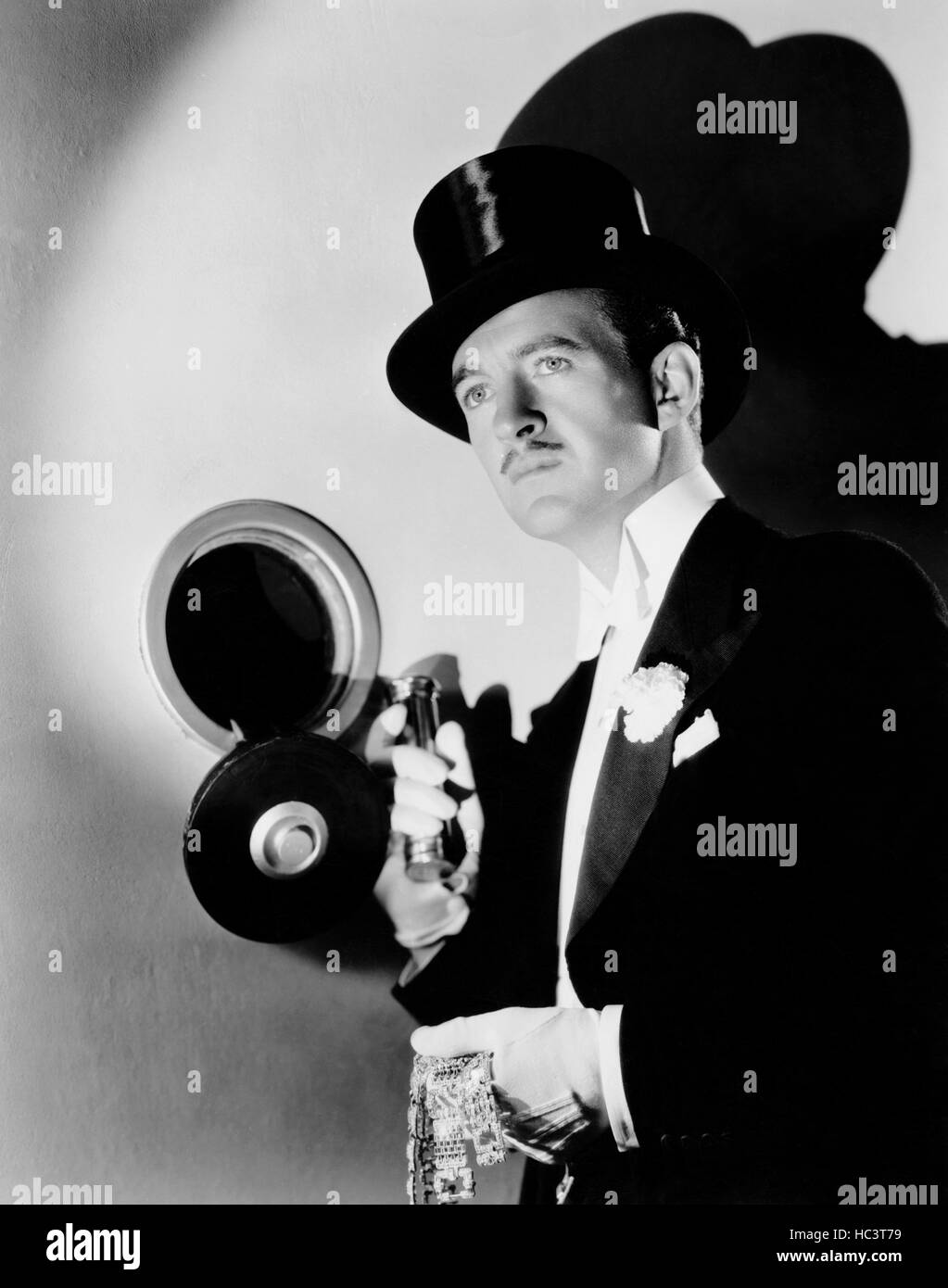 RAFFLES, David Niven, 1939 Stock Photo - Alamy