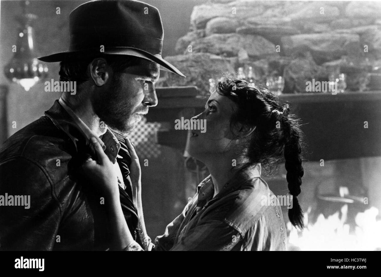 RAIDERS OF THE LOST ARK, Harrison Ford, Karen Allen, 1981, (c ...
