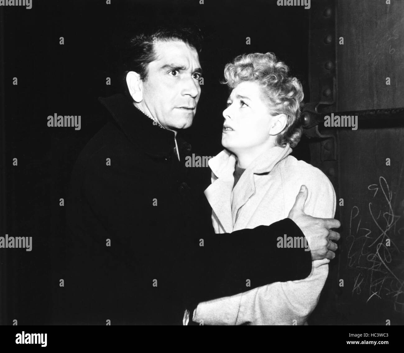 THE RAGING TIDE, from left: Richard Conte, Shelley Winters, 1951 Stock ...