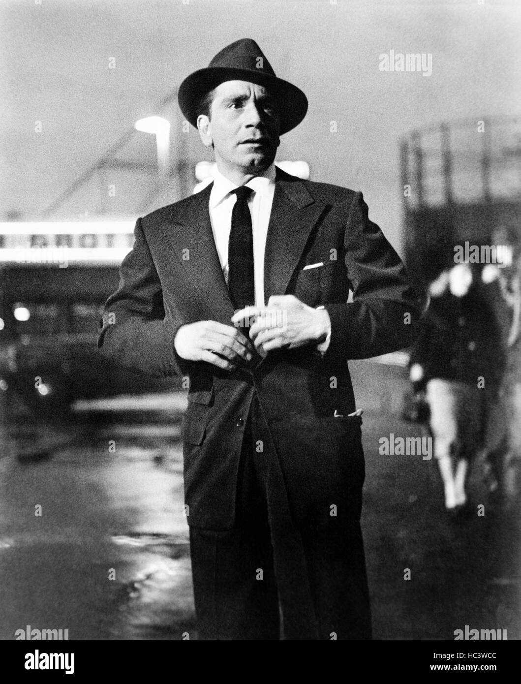 THE RAGING TIDE, Richard Conte, 1951 Stock Photo - Alamy