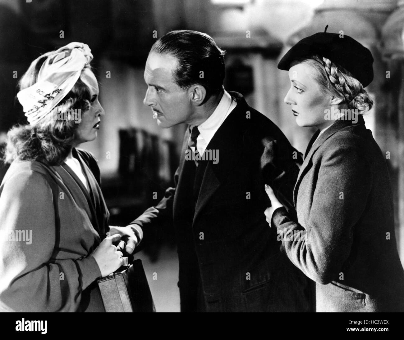 THE RAVEN, (aka LE CORBEAU), Ginette Leclerc, Pierre Fresnay, Micheline ...