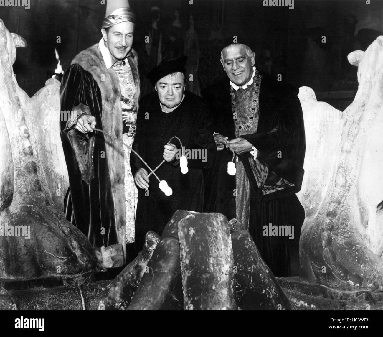 THE RAVEN, Vincent Price, Peter Lorre, Boris Karloff, 1963 Stock Photo ...