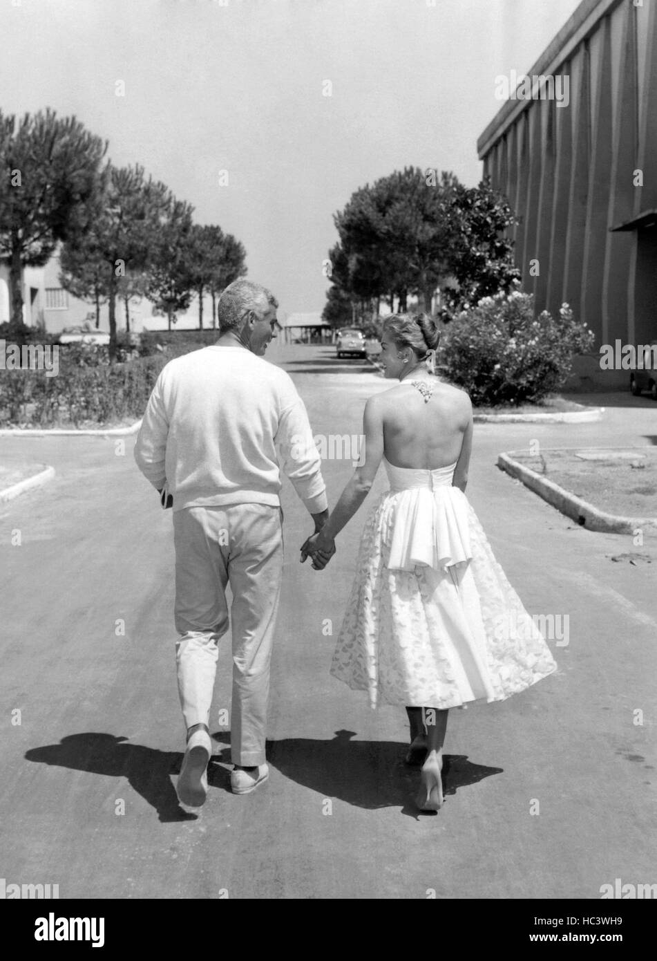 RAW WIND IN EDEN, Jeff Chandler, Esther Williams, on-set, 1958 Stock ...
