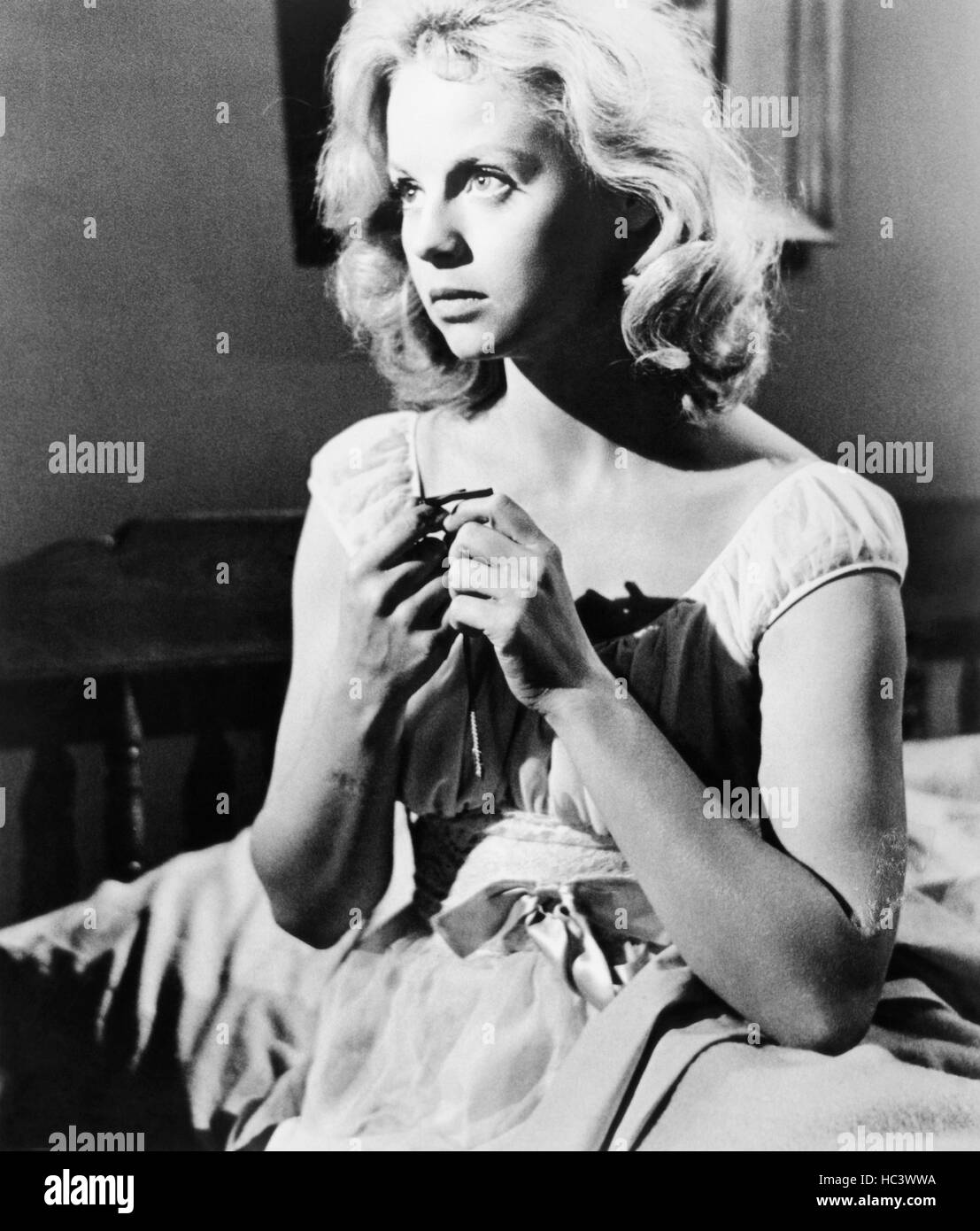 THE RETURN OF DRACULA, Norma Eberhardt, 1958 Stock Photo - Alamy