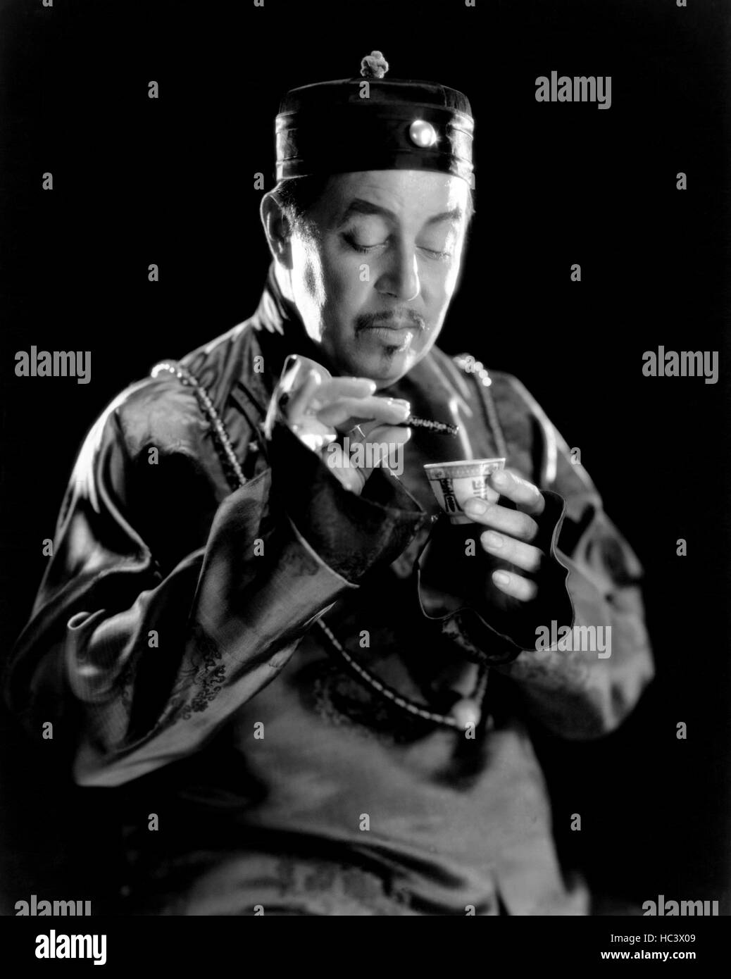 THE RETURN OF DR. FU MANCHU, Warner Oland, 1930 Stock Photo - Alamy
