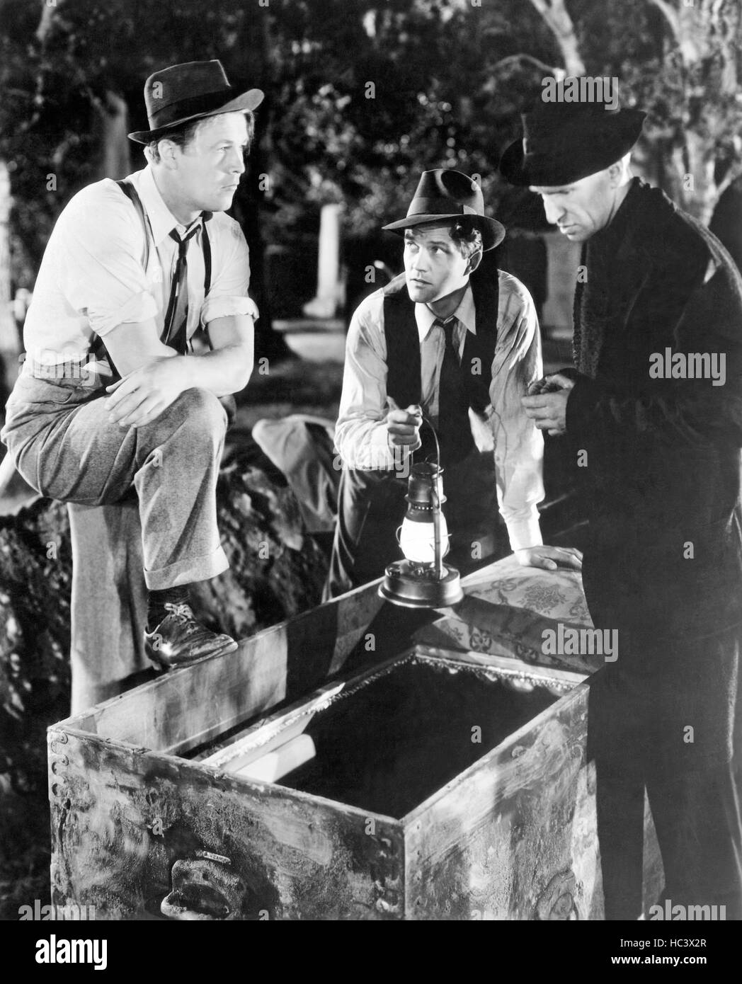 THE RETURN OF DOCTOR X, from left: Wayne Morris, Dennis Morgan, Ian ...