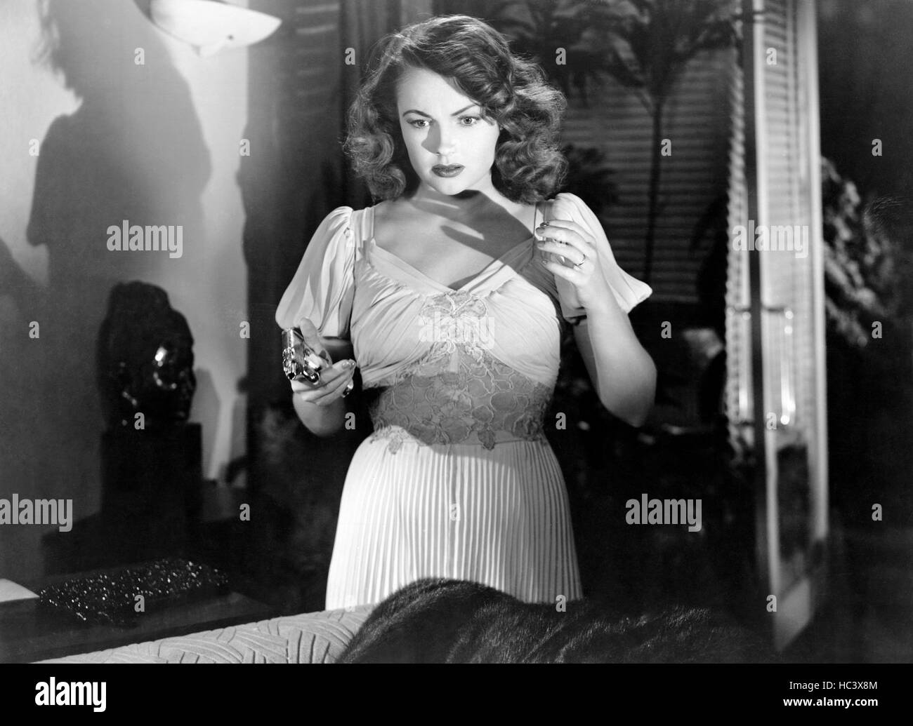 REPEAT PERFORMANCE, Joan Leslie, 1947 Stock Photo - Alamy