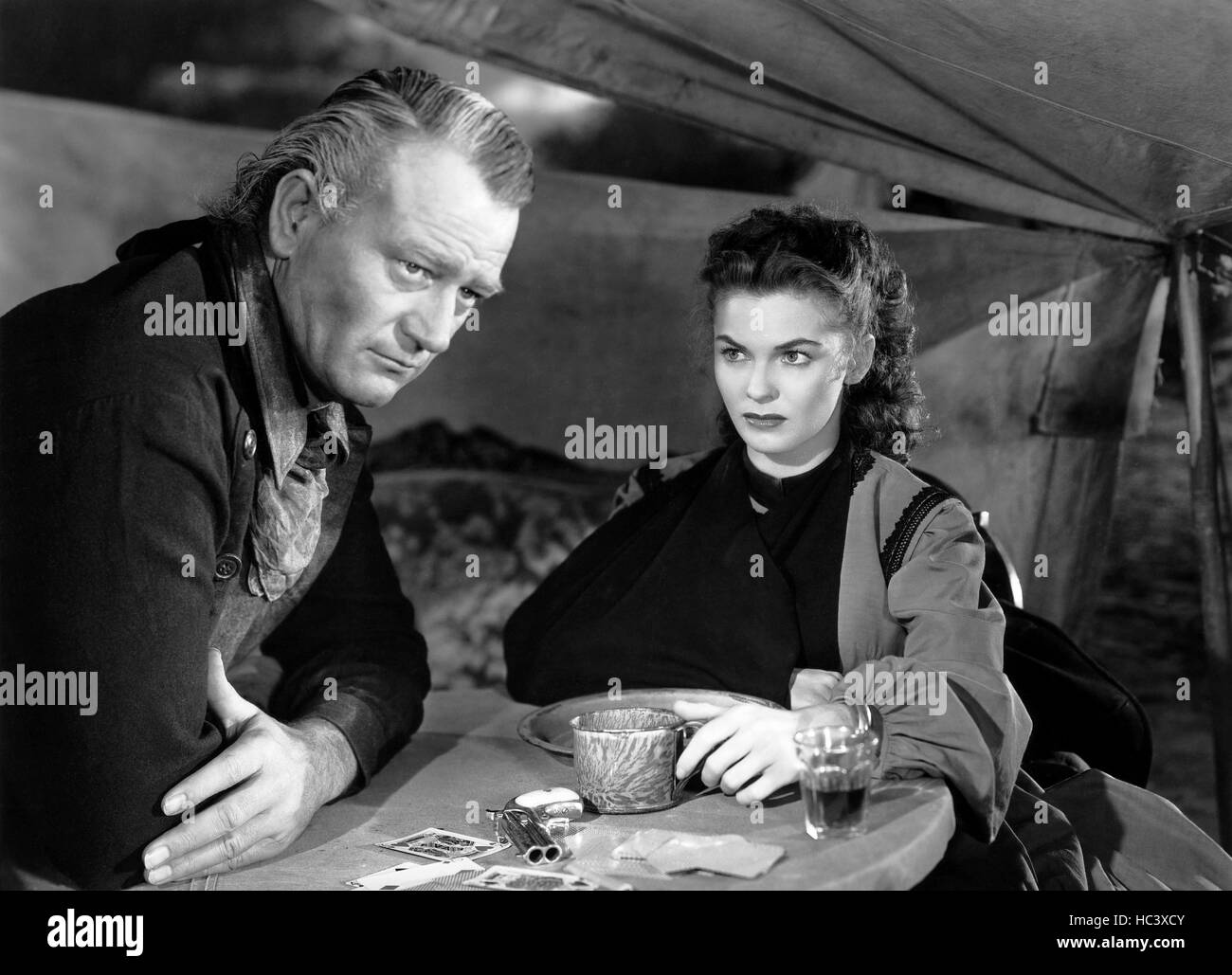 RED RIVER, from left, John Wayne, Joanne Dru, 1948 Stock Photo - Alamy