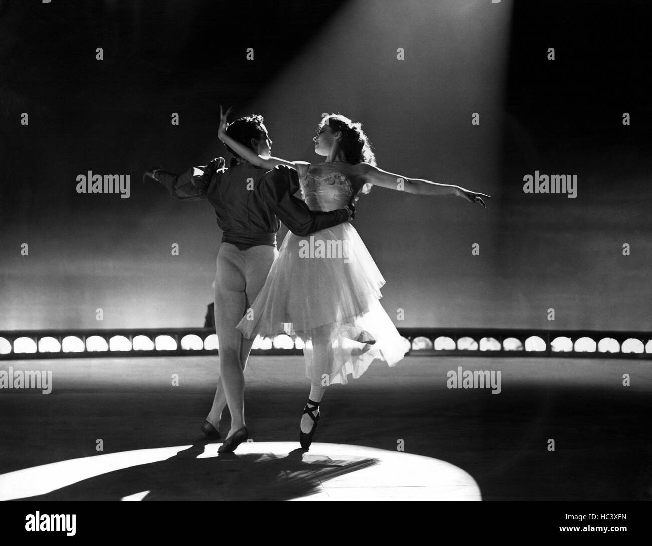 THE RED SHOES, Robert Helpmann, Moira Shearer, 1948 Stock Photo - Alamy