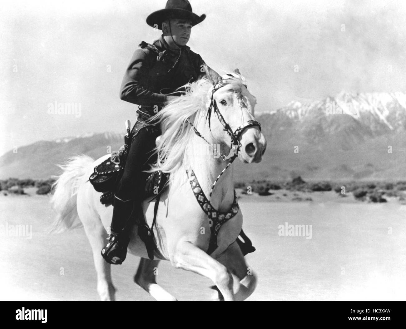 RENEGADE TRAIL, William Boyd, 1939 Stock Photo - Alamy