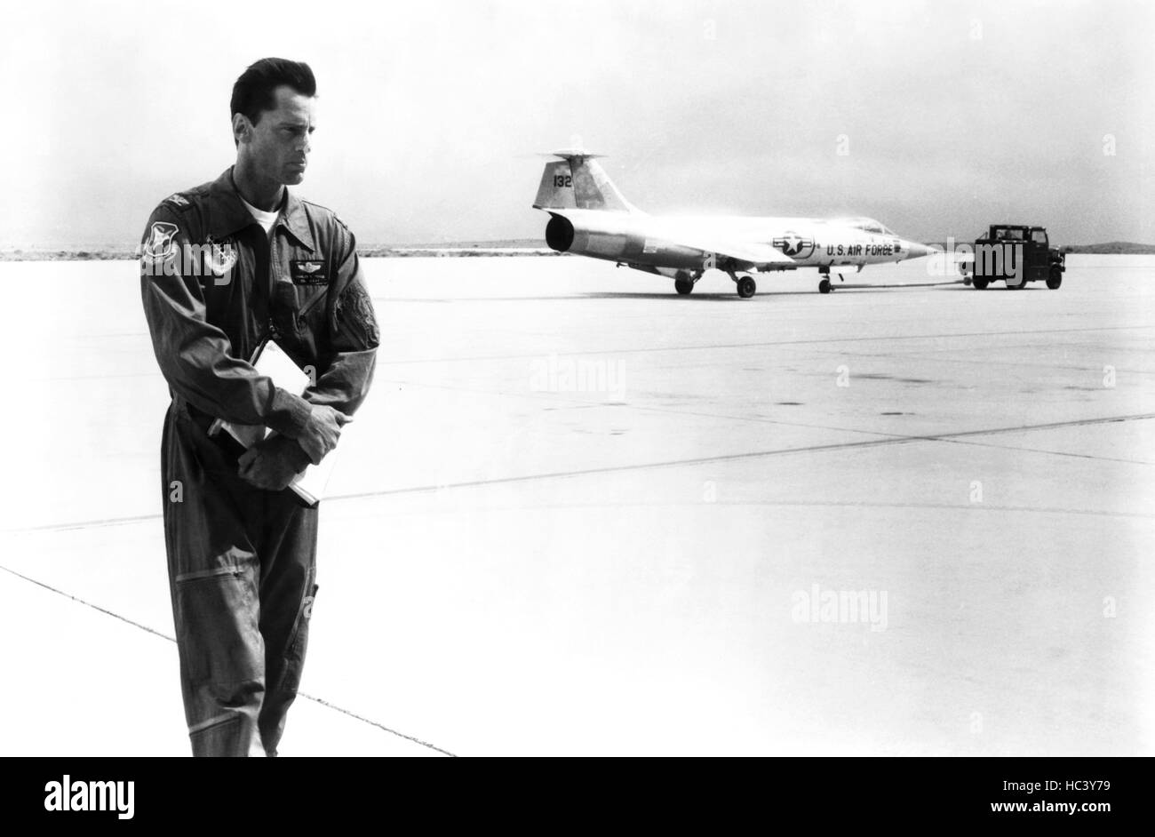 THE RIGHT STUFF, Sam Shepard, 1983, ©Warner Bros./Courtesy: Everett ...