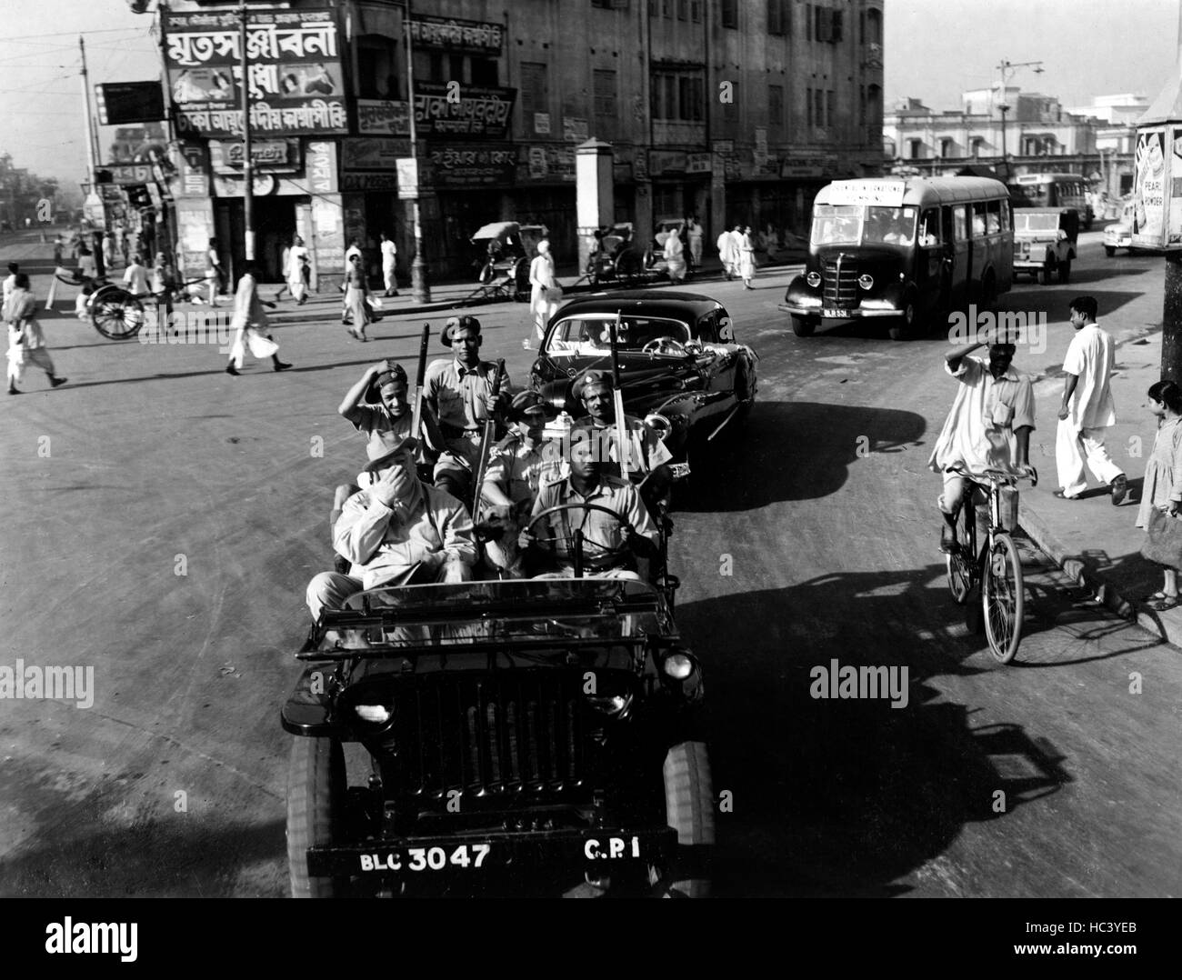THE RIVER, director Jean Renoir on location, 1951 Stock Photo - Alamy