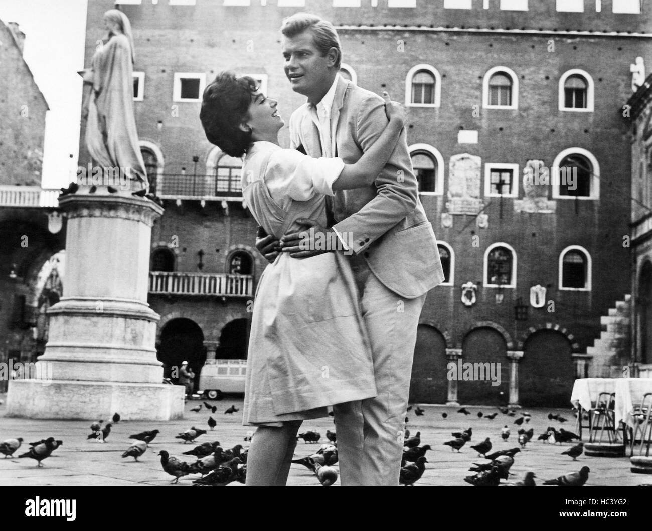 ROME ADVENTURE, Suzanne Pleshette, Troy Donahue, 1962 Stock Photo - Alamy