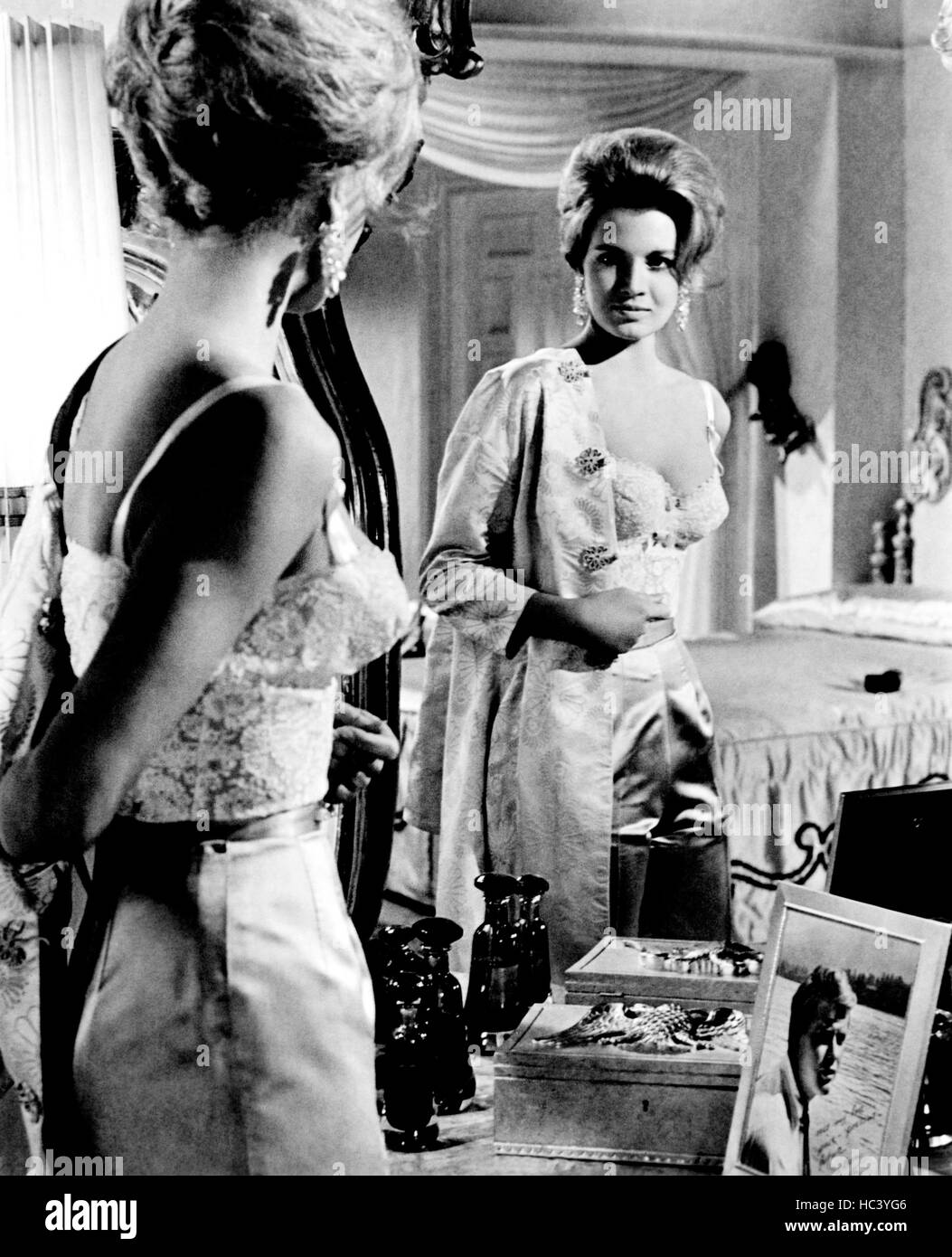 ROME ADVENTURE, Angie Dickinson, 1962 Stock Photo - Alamy