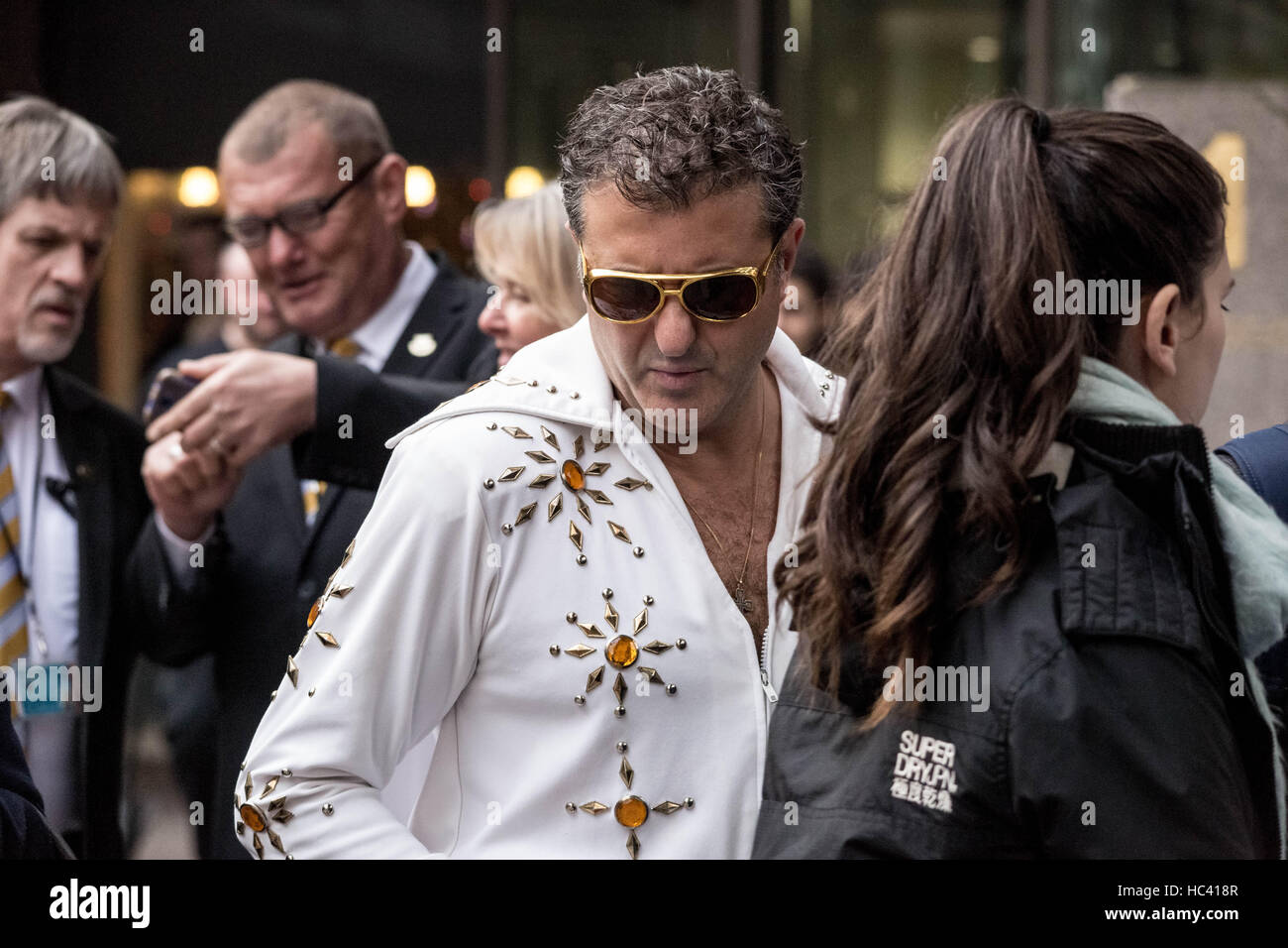 Elvis cosplay hi-res stock photography and images - Alamy