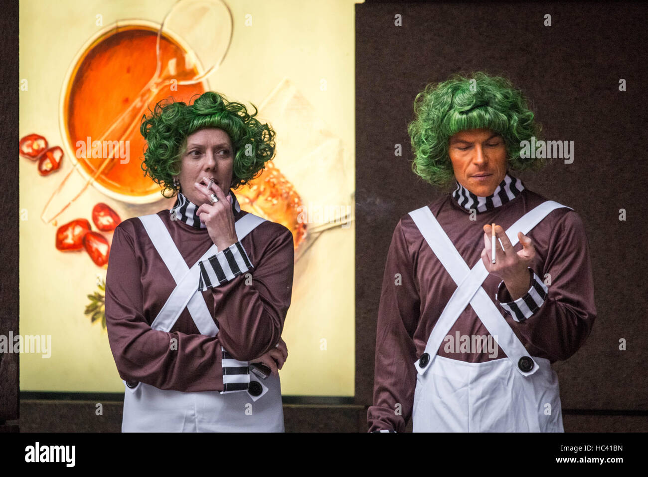Oompa loompa willy wonka hi-res stock photography and images - Alamy