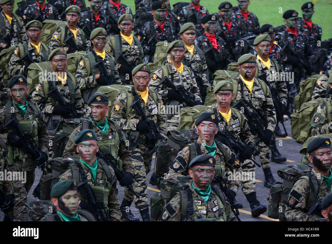 Quezon, Philippines. 7th Dec, 2016. Soldiers from the Armed Forces of ...