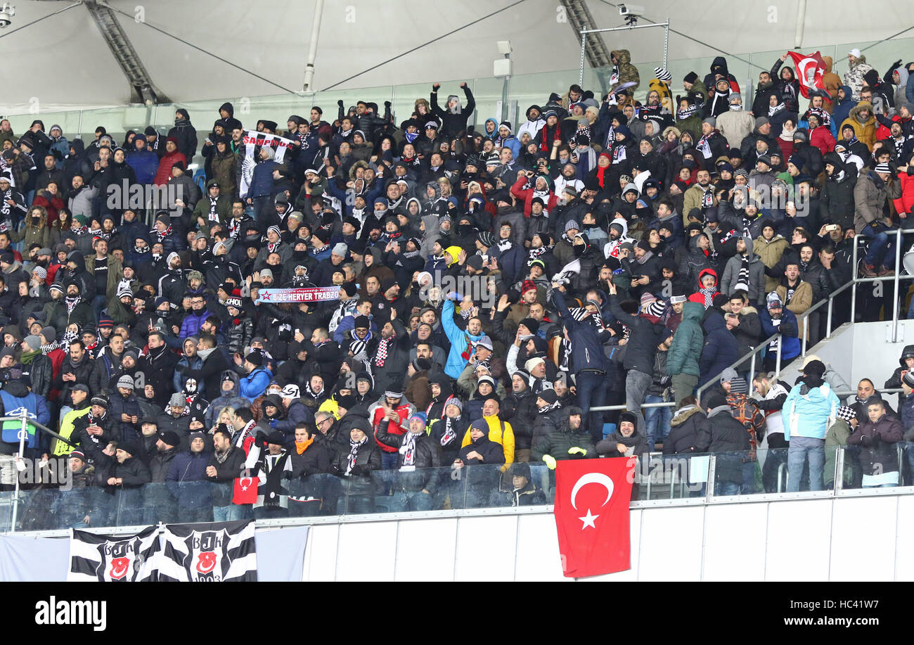 Besiktas fans in the crowd hi-res stock photography and images - Alamy