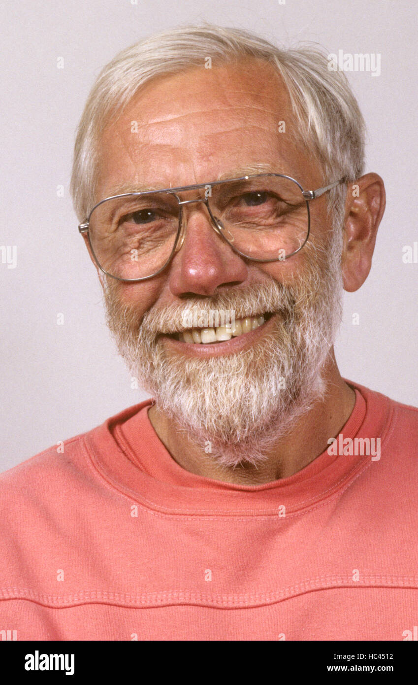 FILE: Paul Elvström Danish sailing legend has died with four Olympic ...