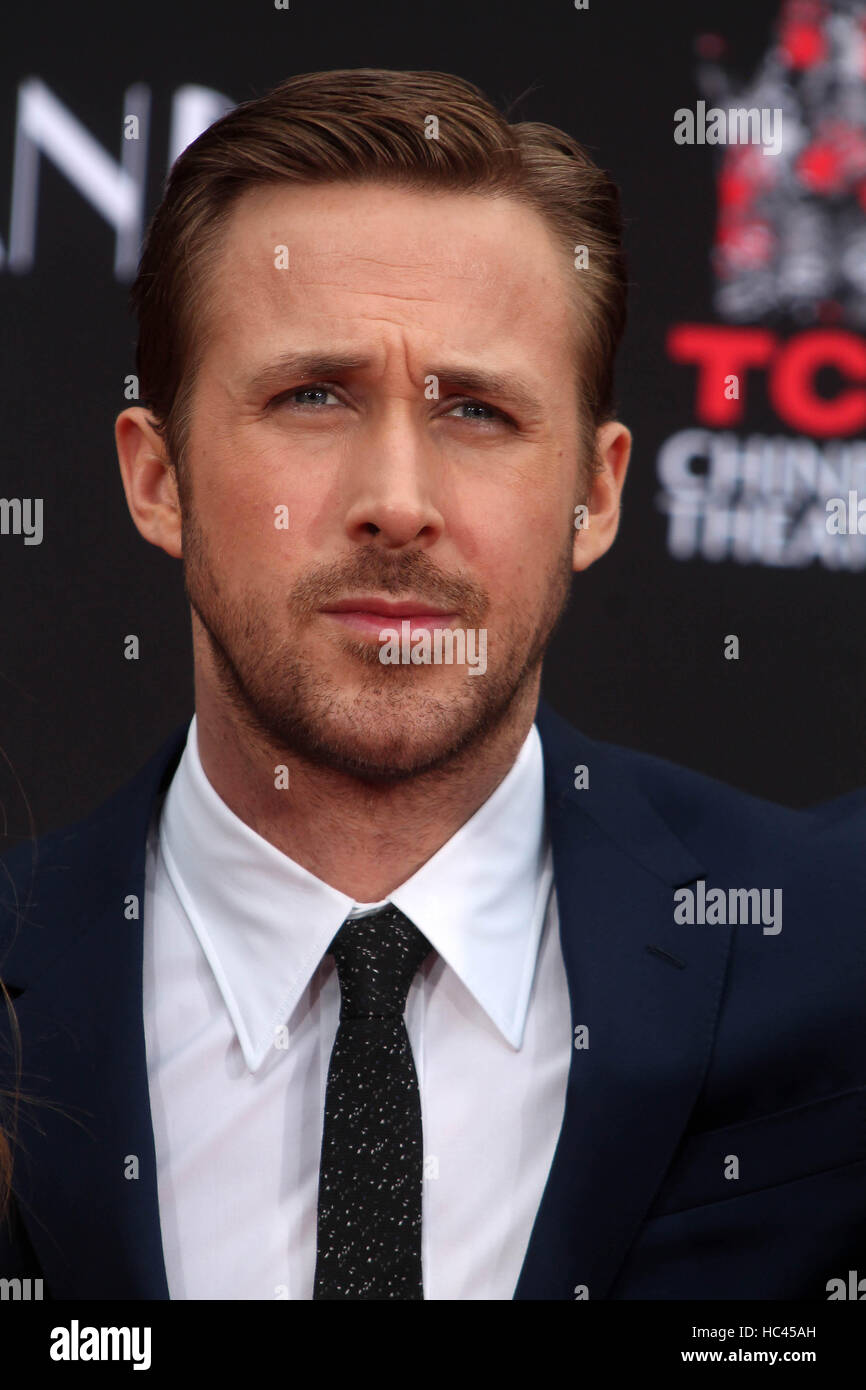 Hollywood, Ca. 7th Dec, 2016. Ryan Gosling at the Emma Stone and Ryan ...