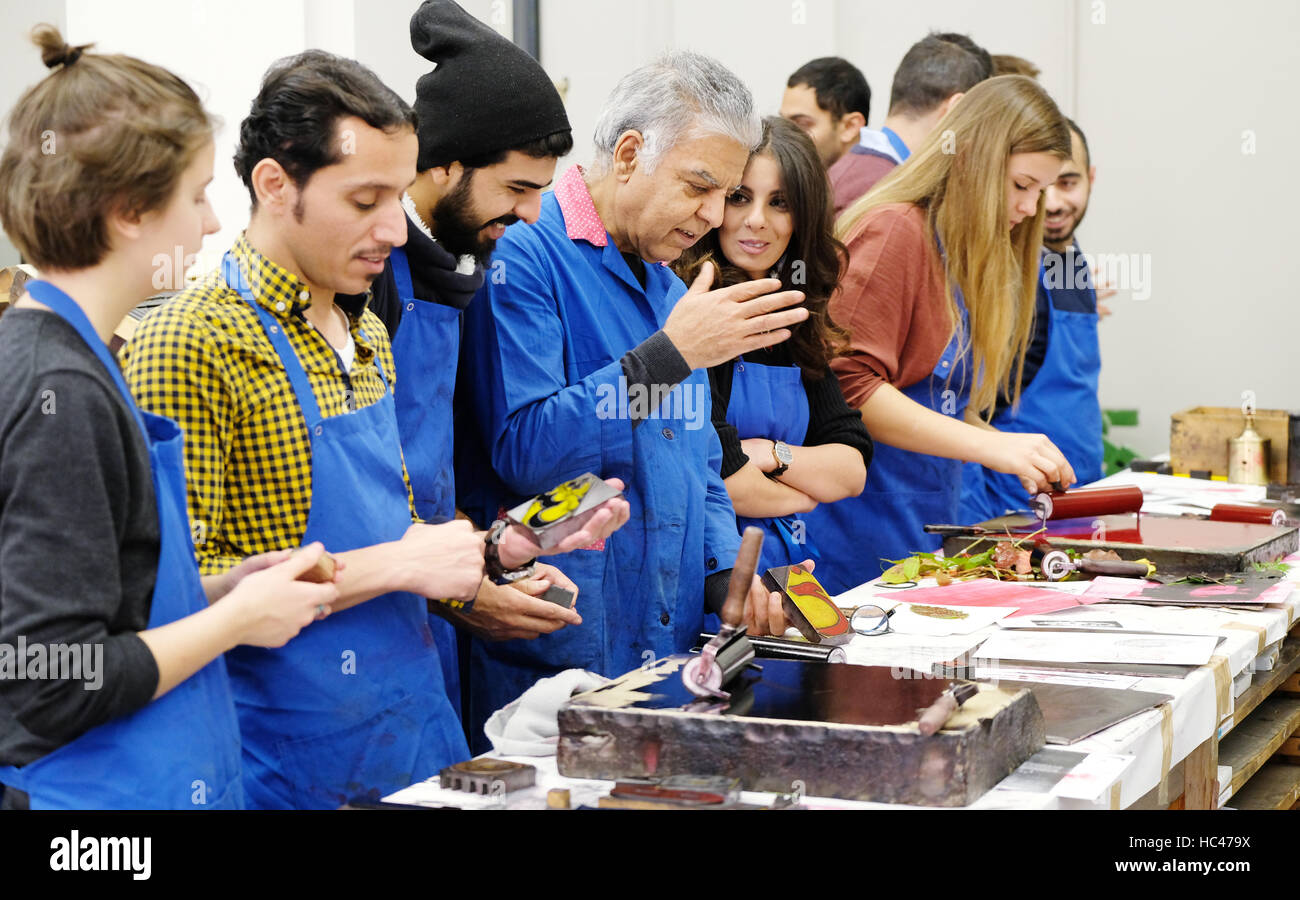 Leipzig, Germany. 14th Nov, 2016. Students at the Hochschule fuer ...